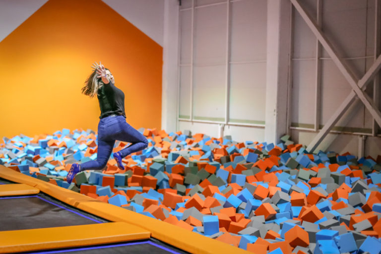 Summit Trampoline Park: ubicación, precio y reseña - Minimalista