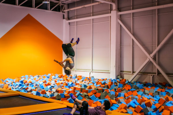 Summit Trampoline Park: ubicación, precio y reseña - Minimalista